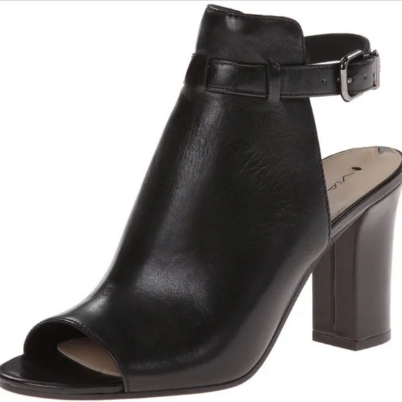 Via Spiga | Shoes | Womens Black Leather Via Spiga Fabrizie Adjustable Ankle Strap Block Heel ...